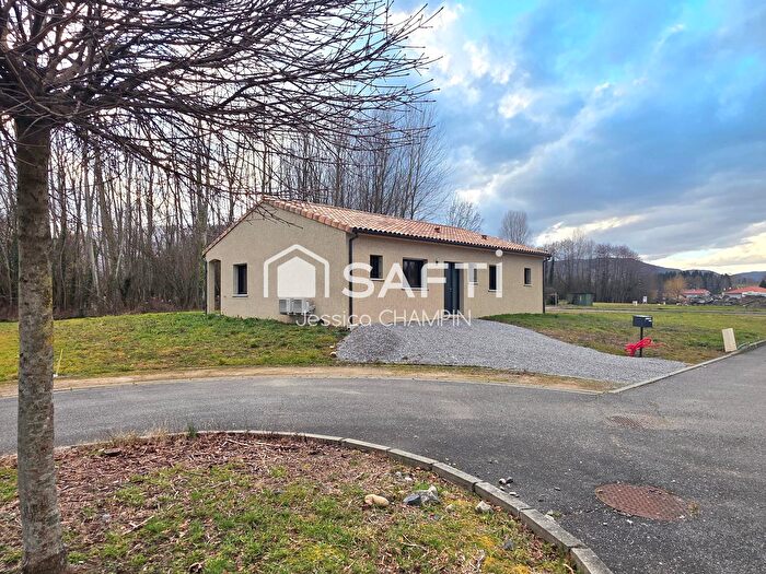 Maison à vendre - Loures-Barousse - 5 pièces - 4 chambres