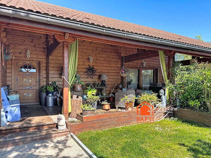 Maison 6 pièces à Cuzieu, à vendre