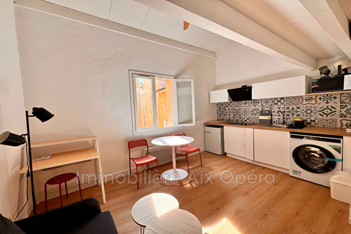 Aix-en-Provence, Centre-ville - Appartement à louer