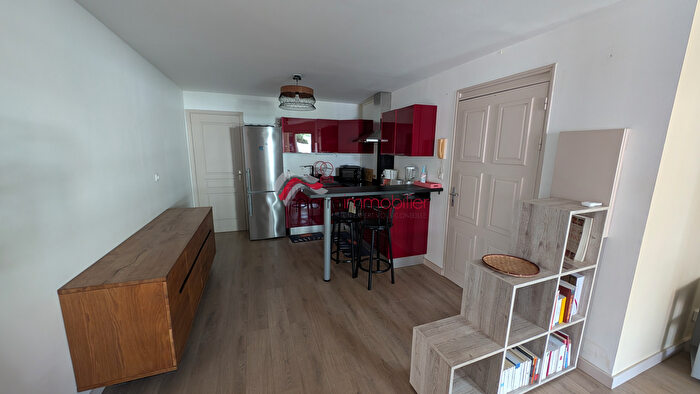 Appartement 3 pièces à louer à Saint-Denis, La Source