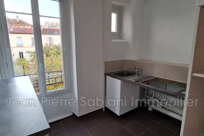 Appartement à louer - Le Plateau, Saint-Maurice - 3 pièces - 2 chambres