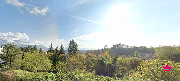 Appartement à vendre - Voiron, Souillet, Vouise, Belvédère - 4 pièces - 3 chambres