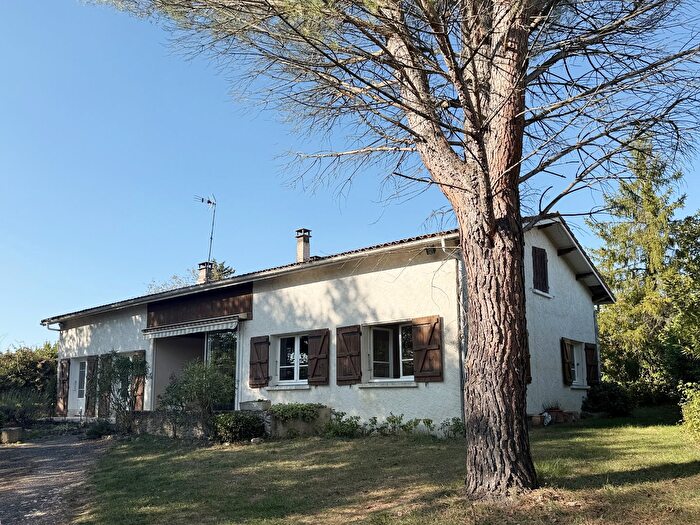 Maison à vendre - Saint-Martin-de-Goyne - 5 pièces - 4 chambres