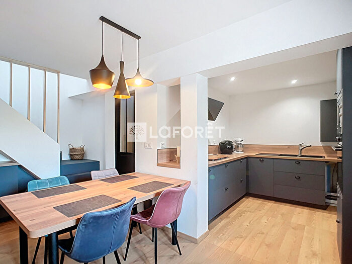 Maison 5 pièces à vendre - Saint-Jean-dArdières