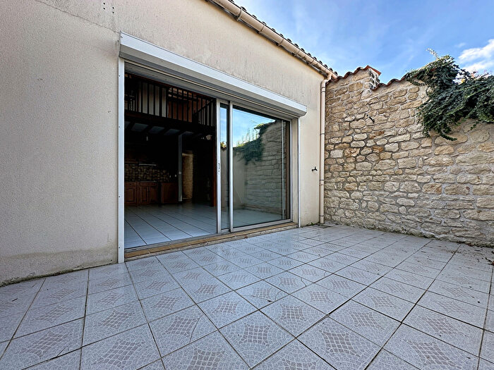 Rochefort, Chante, Alouette : Maison 2 pièces à vendre