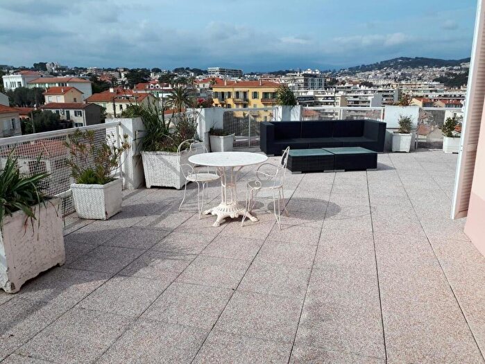 Appartement 3 pièces à Cannes, Centre-ville, à vendre