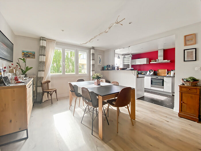 Appartement 3 pièces à Quartiers Ouest, Bourg l'Evesque, à vendre