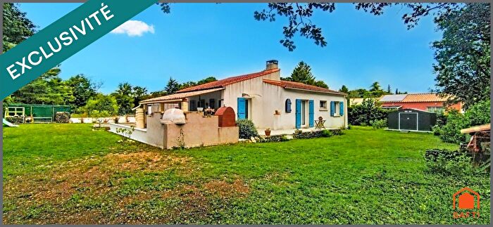 Maison à vendre - Régusse - 5 pièces - 3 chambres