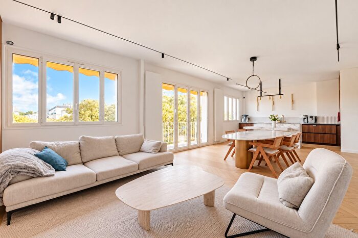 Appartement 4 pièces à louer - Neuilly-sur-Seine