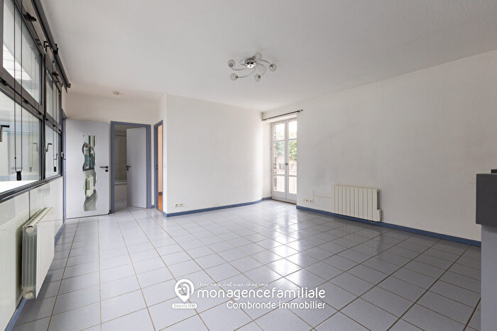 Appartement 3 pièces à Riom, Les Charmettes, Le Champ d'Ojardias, Layat, à louer