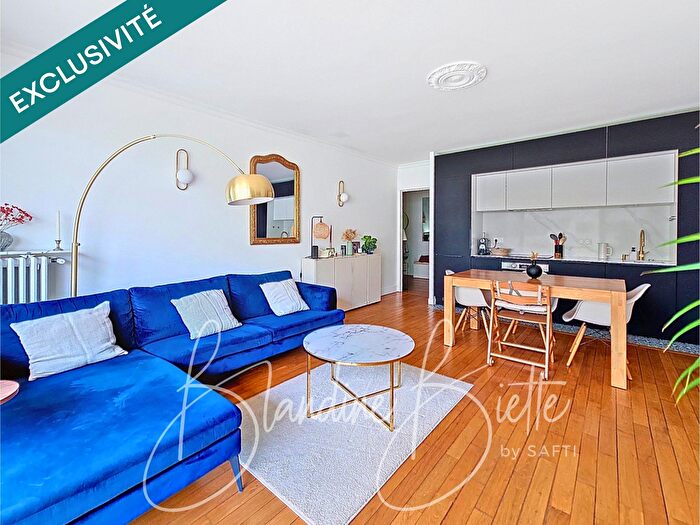 Appartement à vendre - Saint-Cloud, Fouilleuse, Val dOr - 4 pièces - 3 chambres