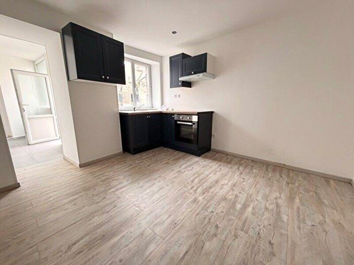 Appartement à louer - La Châtre - 2 pièces - 1 chambre