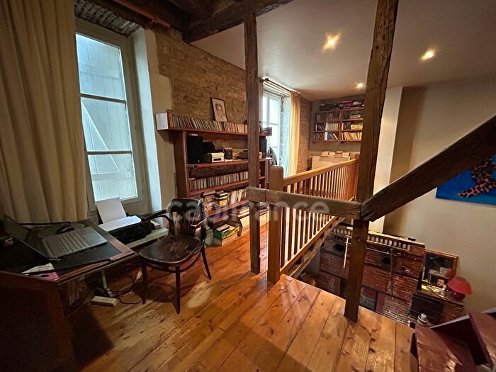 Maison à vendre - Étais-la-Sauvin - 5 pièces - 3 chambres