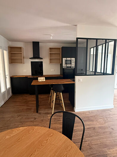 Saint-Yrieix-sur-Charente : Maison 6 pièces à vendre
