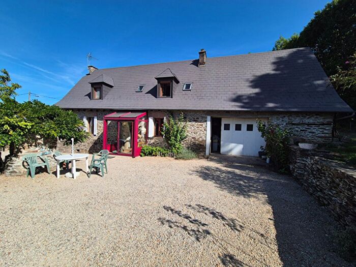 Maison 5 pièces à Saint-Merd-de-Lapleau, à vendre