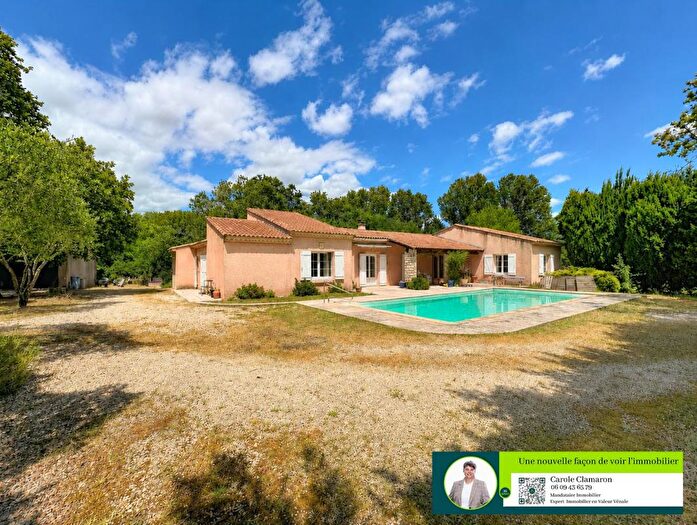 Saint-Mamert-du-Gard - Maison 5 pièces à vendre