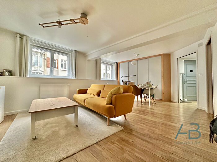 Appartement à vendre - Lille, Centre-ville, Euralille - 3 pièces - 2 chambres