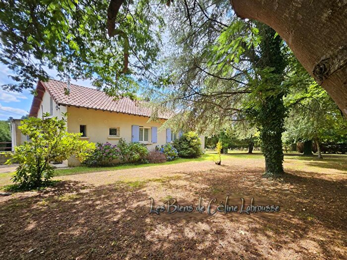 Maison à vendre - Nontron - 3 pièces - 2 chambres