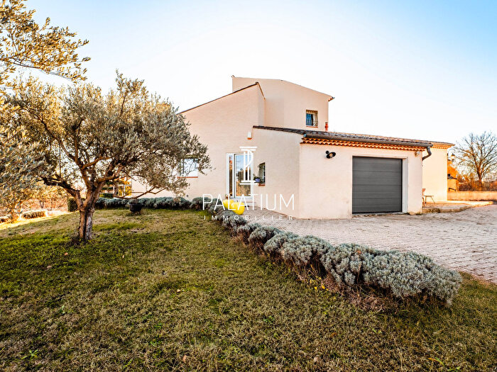 Maison à vendre - Sainte-Tulle - 4 pièces - 3 chambres