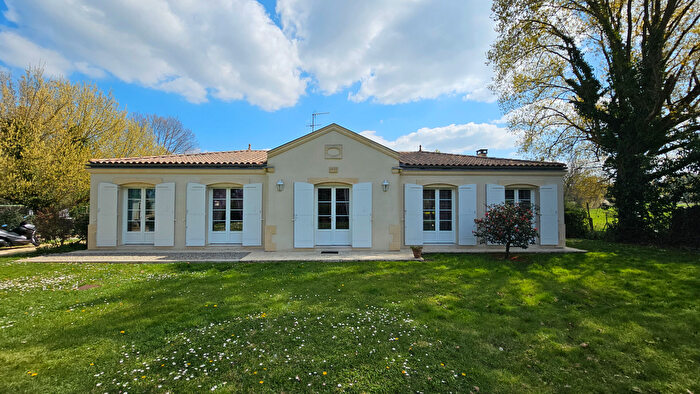 Maison à vendre - Montussan - 6 pièces - 4 chambres