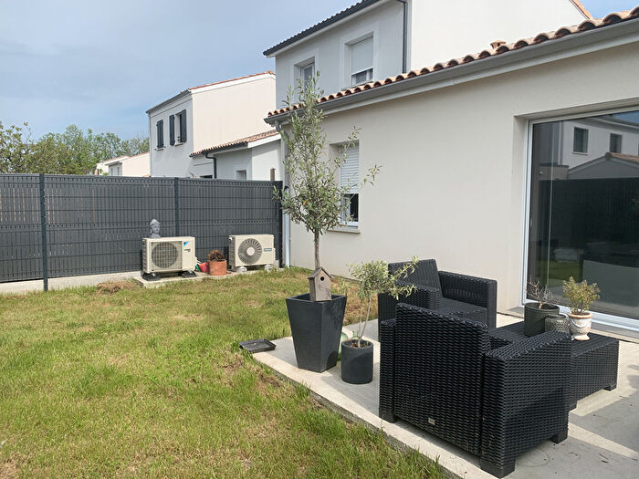 Blanquefort, Caychac : Maison 3 pièces à louer