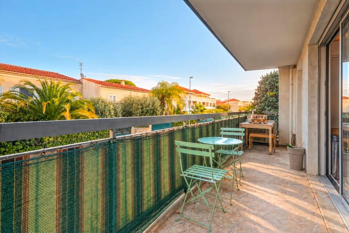 Appartement 3 pièces à vendre à Saint-Laurent-du-Var, Galinières, Pomarels