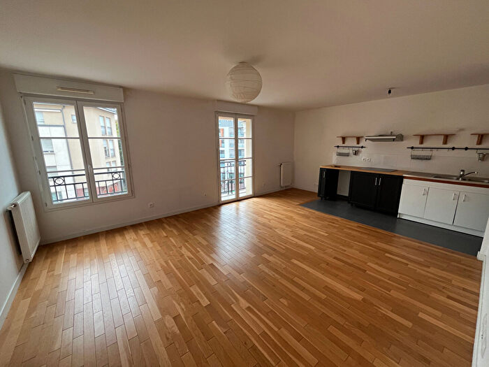 Appartement à vendre - Chaville, Doisu - 4 pièces - 3 chambres