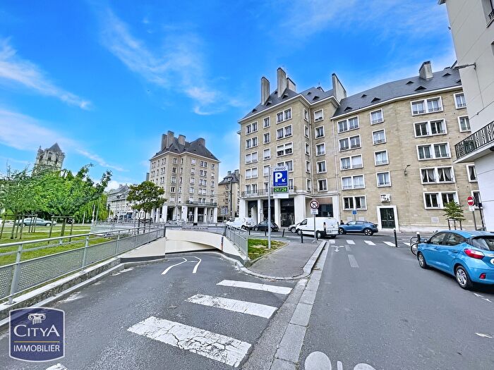 Caen, Saint-Jean : Appartement 3 pièces à vendre