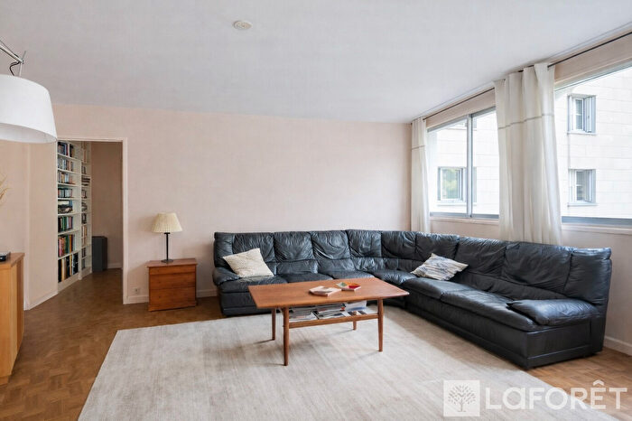 Appartement 3 pièces à vendre - Sèvres, Les Bruyères
