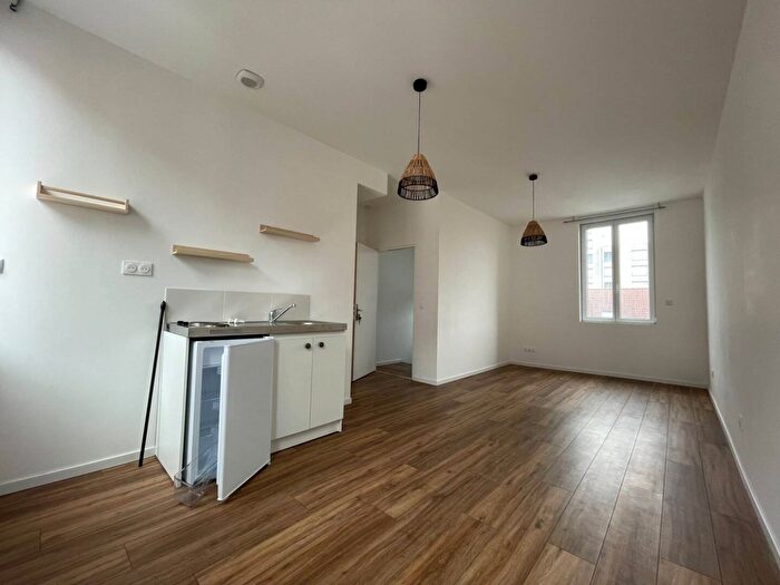Amiens -La Vallée : Appartement 1 pièce à louer