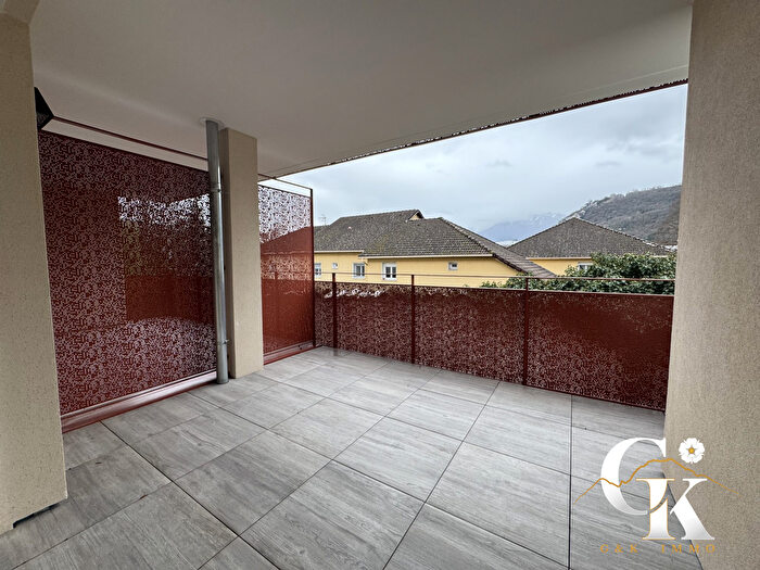 Appartement à vendre - La Tronche - 3 pièces - 2 chambres