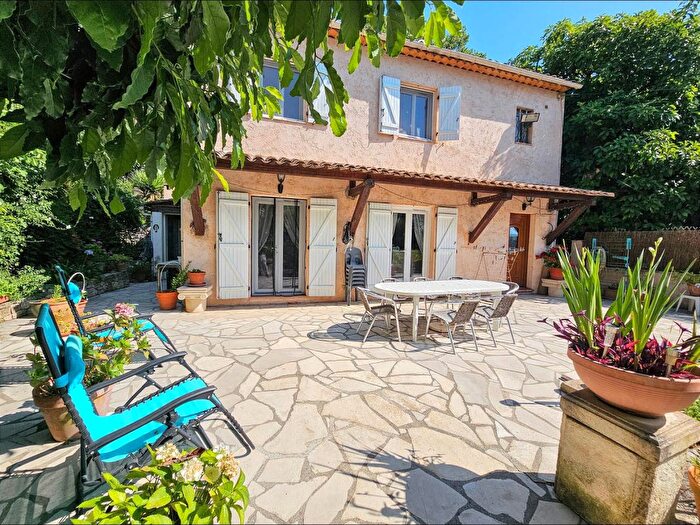 Maison à vendre - Spéracèdes - 4 pièces - 3 chambres