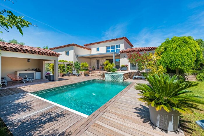 Maison à vendre - Marseille e , La Croix Rouge - 5 pièces - 1 chambre