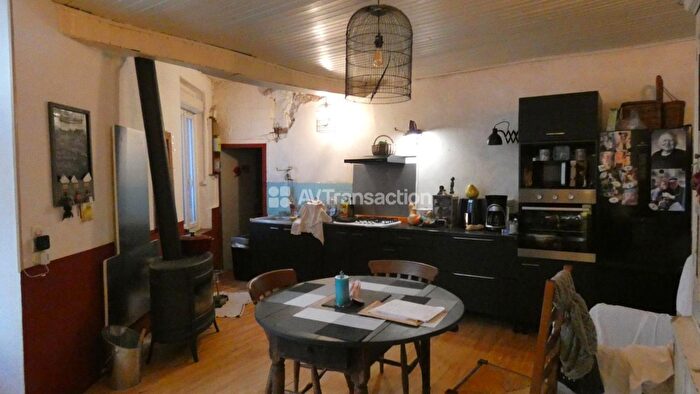 Maison à vendre - Lasalle - 6 pièces - 2 chambres