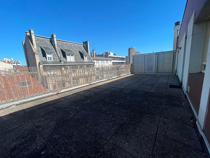 Appartement à vendre - Nancy, Poincaré, Foch, Anatole France, Croix de Bourgogne - 2 pièces - 1 chambre