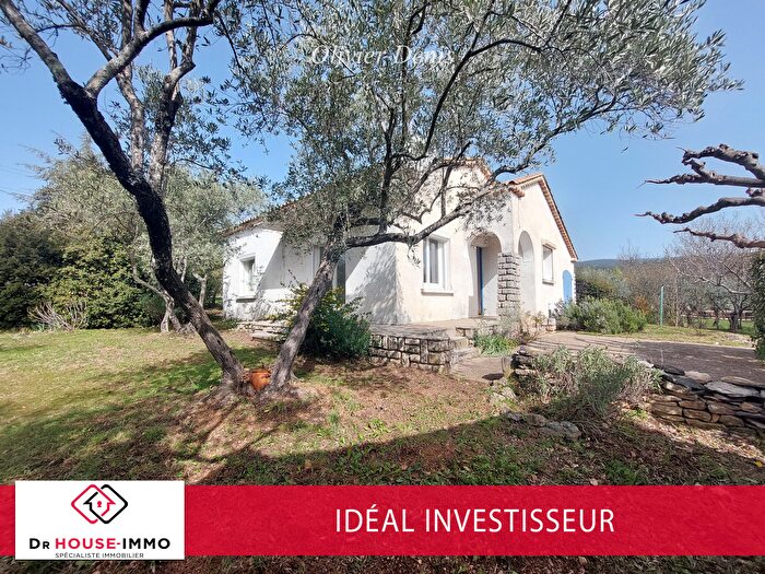 Maison à vendre - Saint-Saturnin-lès-Apt - 5 pièces - 3 chambres