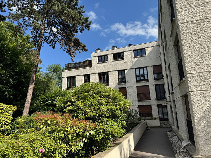Montmorency, Bas Montmorency : Appartement 2 pièces à vendre