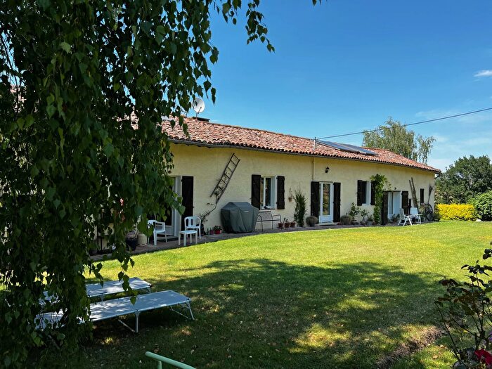 Maison à vendre - LIsle-en-Dodon - 6 pièces - 2 chambres