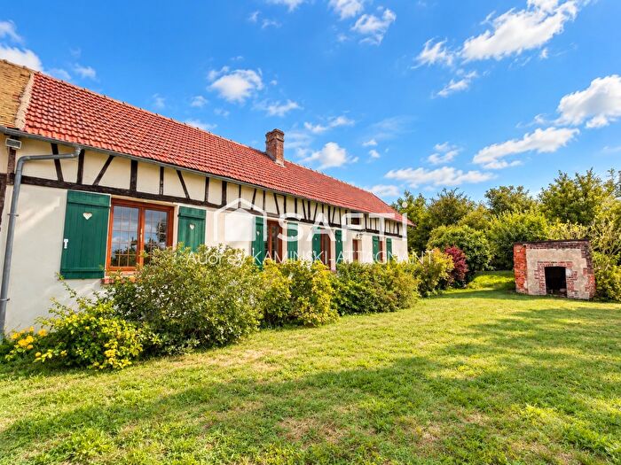 Chaumont-en-Vexin : Maison 8 pièces à vendre