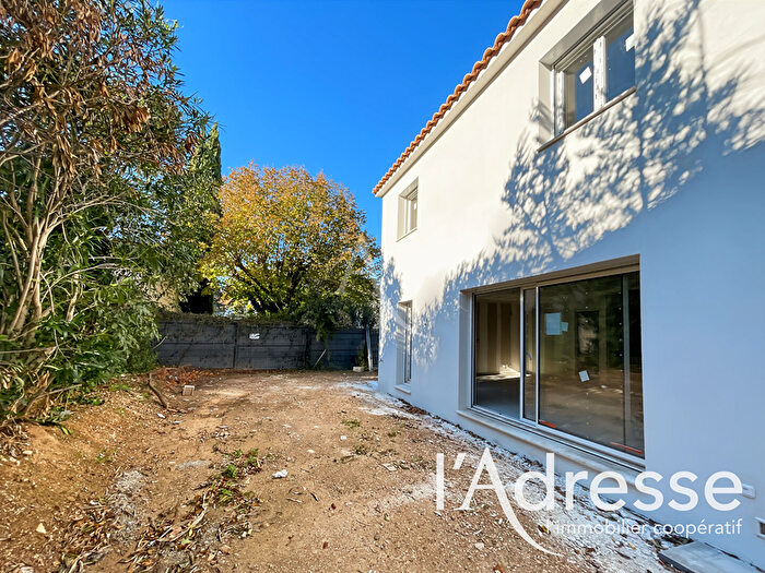 Maison à vendre - Aubagne, Longuillar, Perussone, Charrel - 4 pièces - 3 chambres