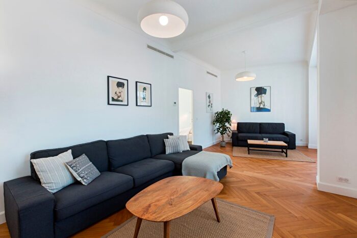 Appartement à vendre - Cannes, Centre-ville - 6 pièces - 3 chambres