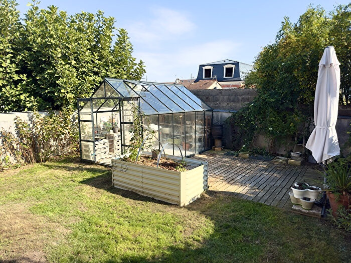 Montfermeil, Les Oiseaux - Appartement 2 pièces à vendre