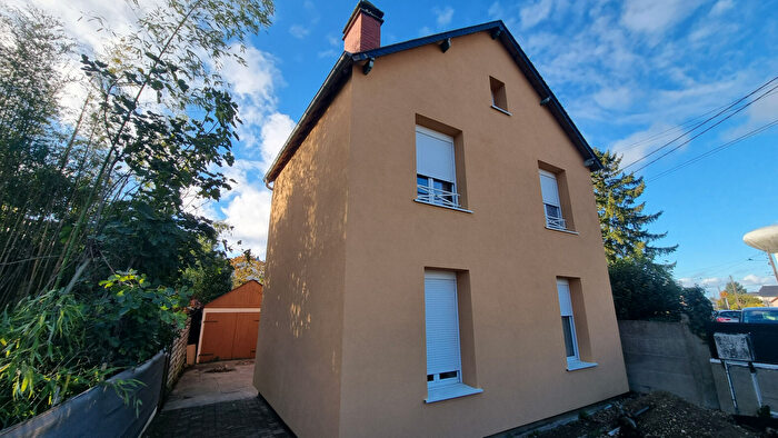 Maison à vendre - Bourges, Chancellerie, Gibjoncs, Moulon - 5 pièces - 3 chambres