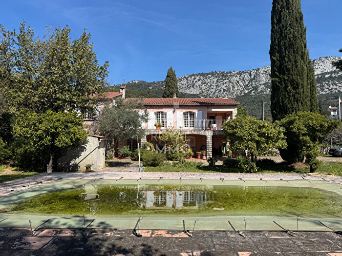 Maison à vendre - La Valette-du-Var, Baudouvin, Saint-Joseph, Favières - 6 pièces - 4 chambres