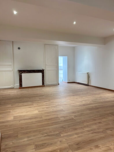 Maison à vendre - Bonny-sur-Loire - 7 pièces - 4 chambres