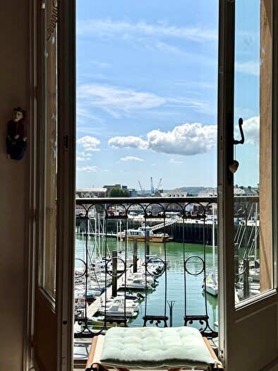 Appartement à vendre - Dieppe, Centre-ville, Saint-Pierre, Chanzy - 4 pièces - 4 chambres