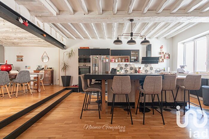 Maison à vendre - Moisson - 9 pièces - 5 chambres