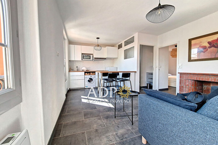 Grasse, Centre-ville Nord : Appartement 3 pièces à louer