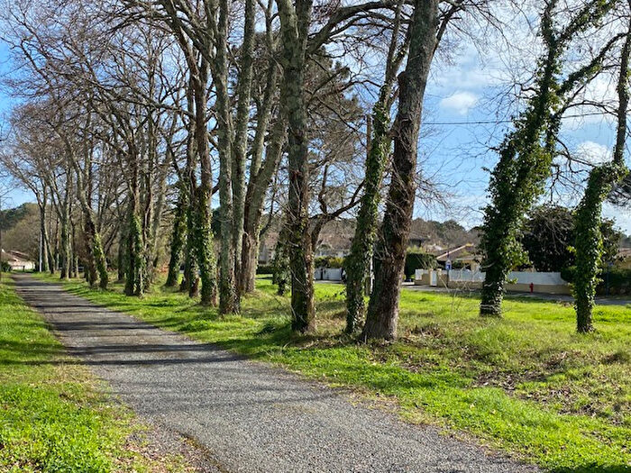 Maison à vendre - La Teste-de-Buch, Les Chênes Verts, Bordes, Clair-Bois, Pinède de Conteau - 5 pièces - 3 chambres