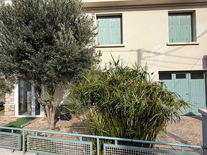 Maison à vendre - Carcassonne, Centre-ville - 6 pièces - 3 chambres